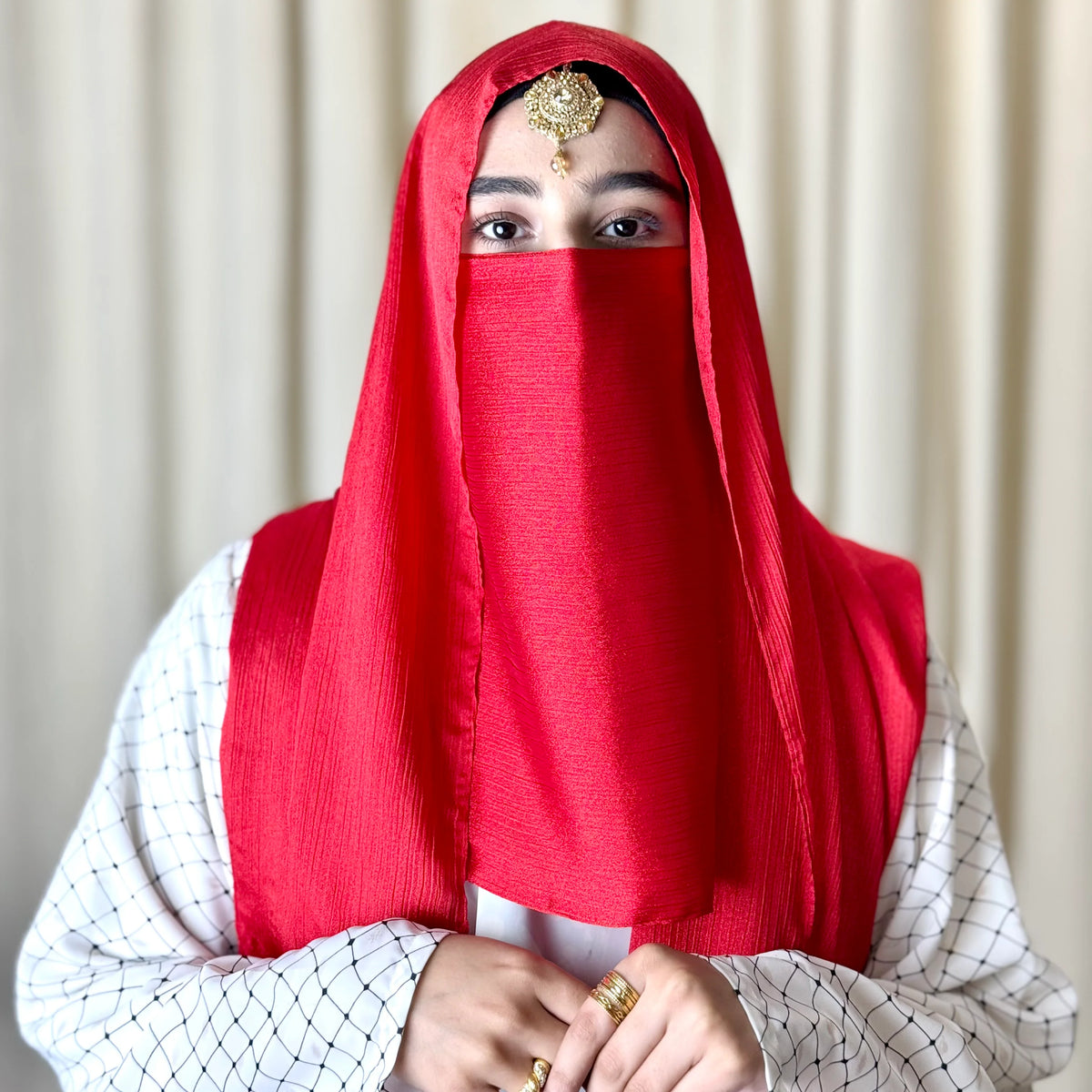 Silk Hijab And Niqab Set - Bright Red – I AM HIJABI.PK