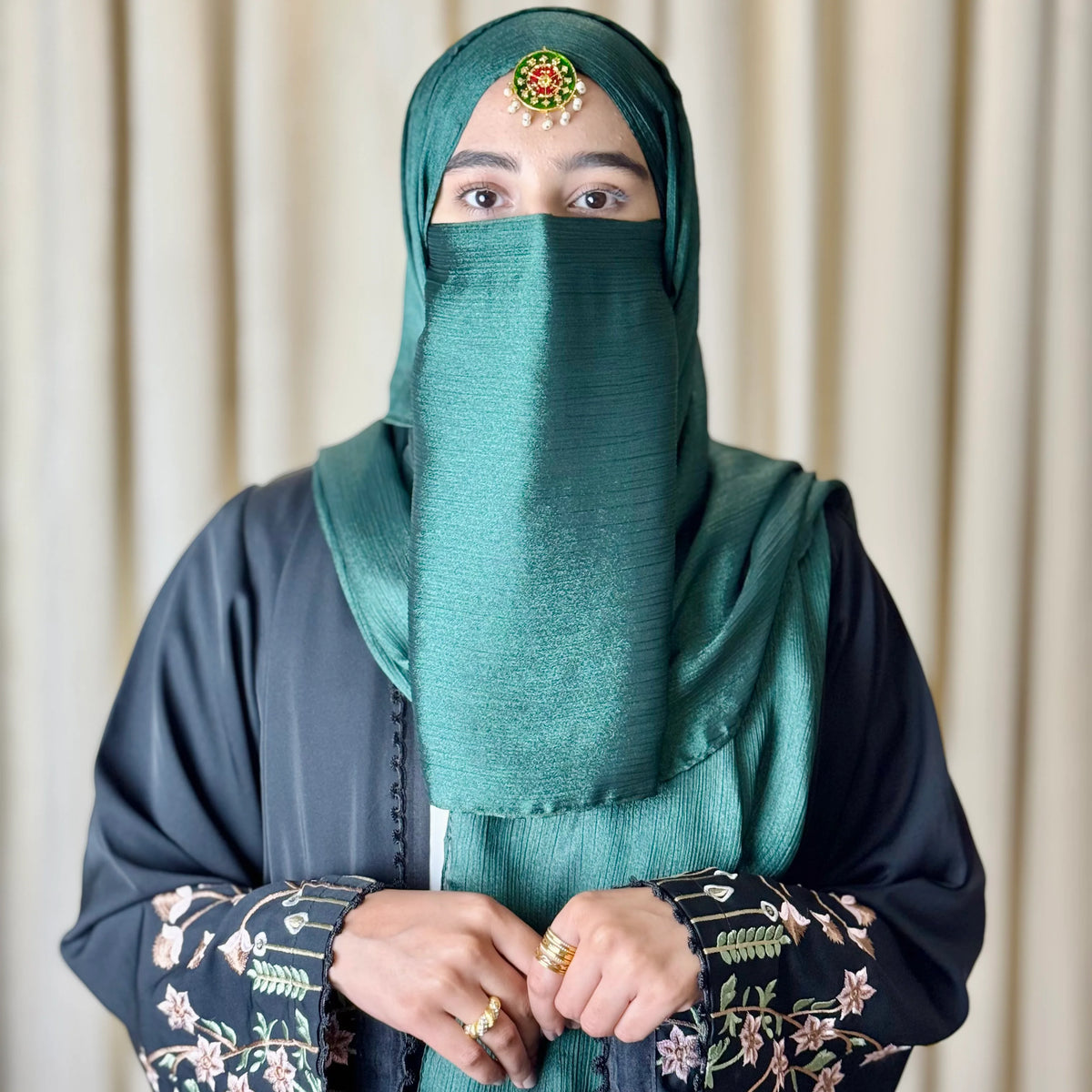 Silk Hijab And Niqab Set - Dark Green – I AM HIJABI.PK